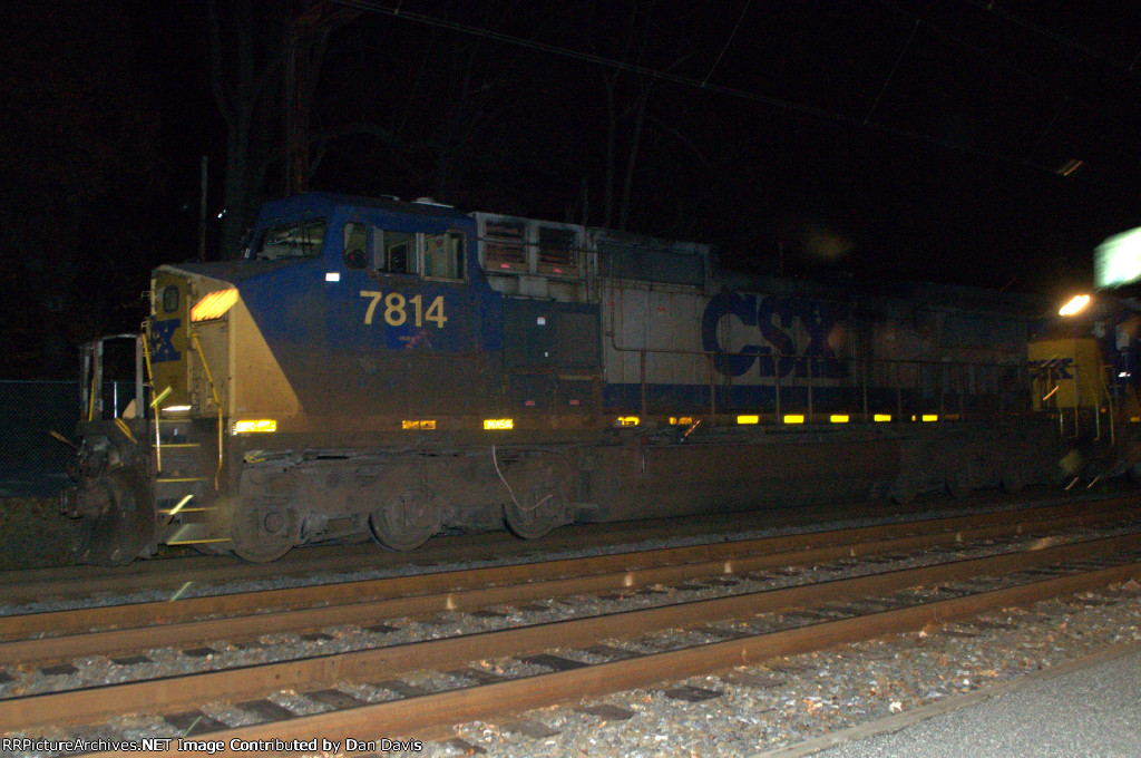 CSX C40-8W 7814 as the leader on Q418-12